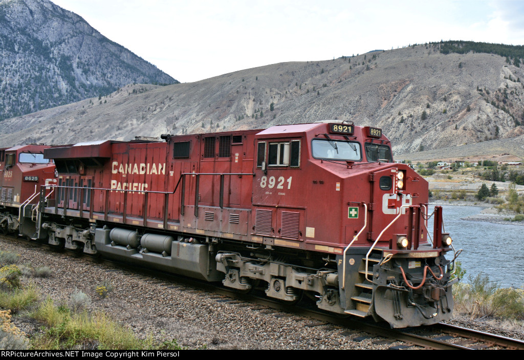 CP 8921